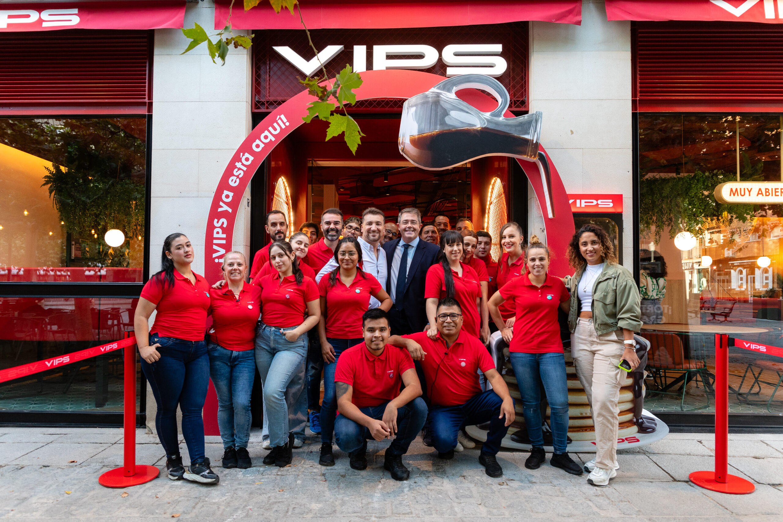 VIPS inaugura su restaurante número 100 en la Comunidad de Madrid en la ...