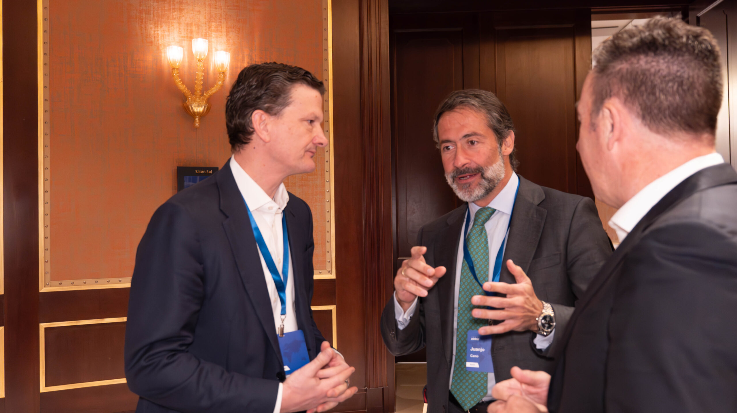 KPMG en España crece a doble dígito y reúne en Madrid a sus líderes ...